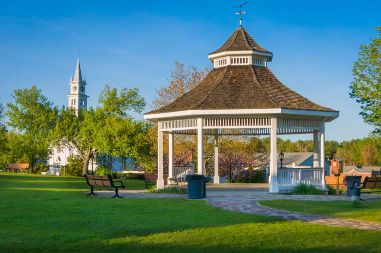 Park Square Gazebo - The Law Offices of Ian Wallach